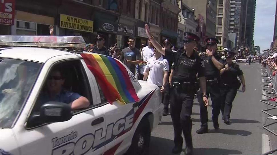 Toronto Pride Votes ‘no To Uniformed Cops At 2019 Parade