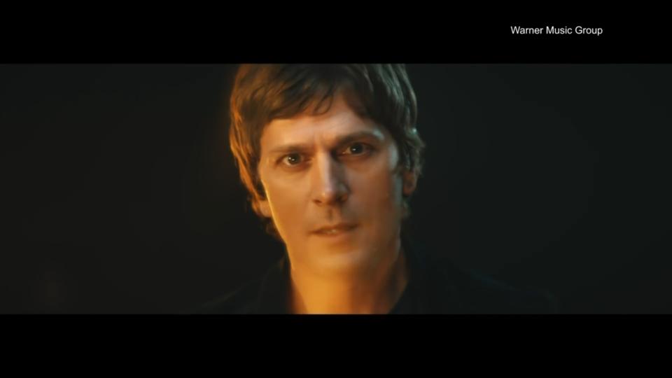 Rob Thomas releases new solo album, ‘Chip Tooth Smile’