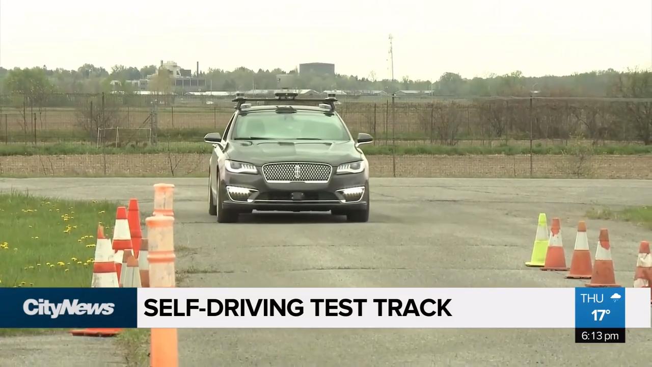 No drivers necessary at Ottawa's self-driving test track