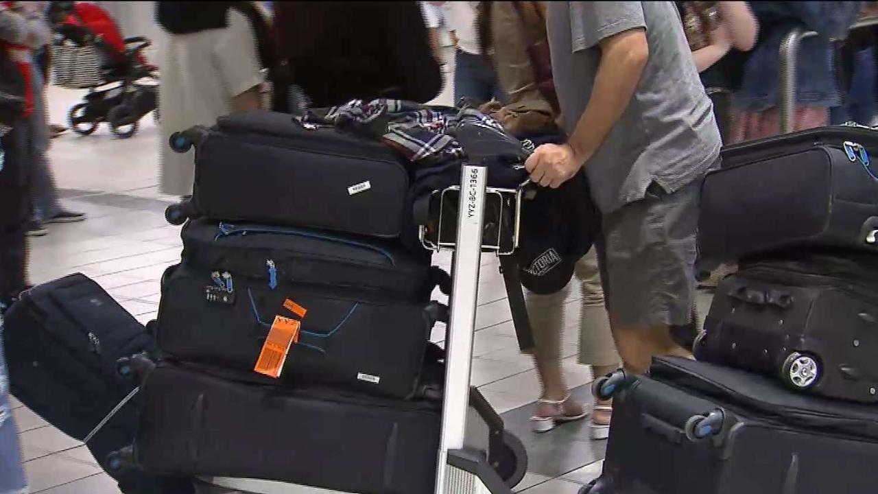 Baggage mix up turns into ordeal | CityNews Toronto