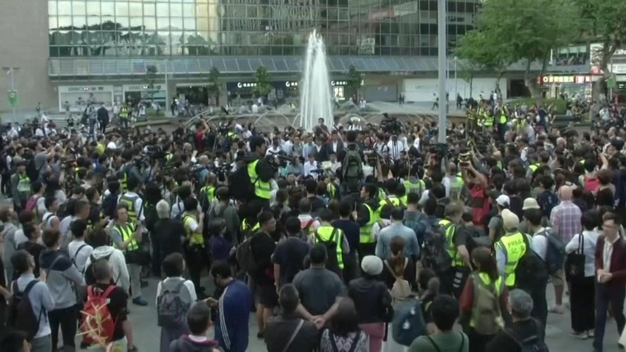 Hong Kong pro-democracy movement sees huge election victory - Video ...