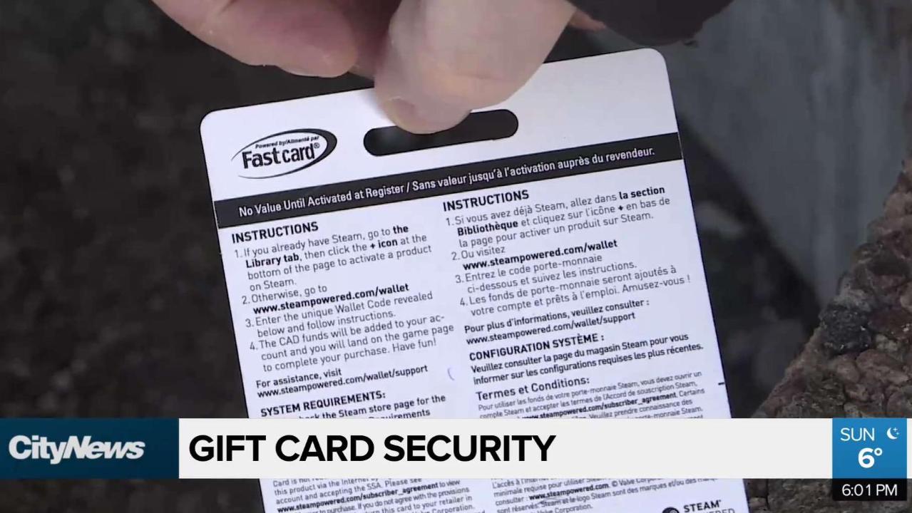 Man warning about gift card fraud during holidays